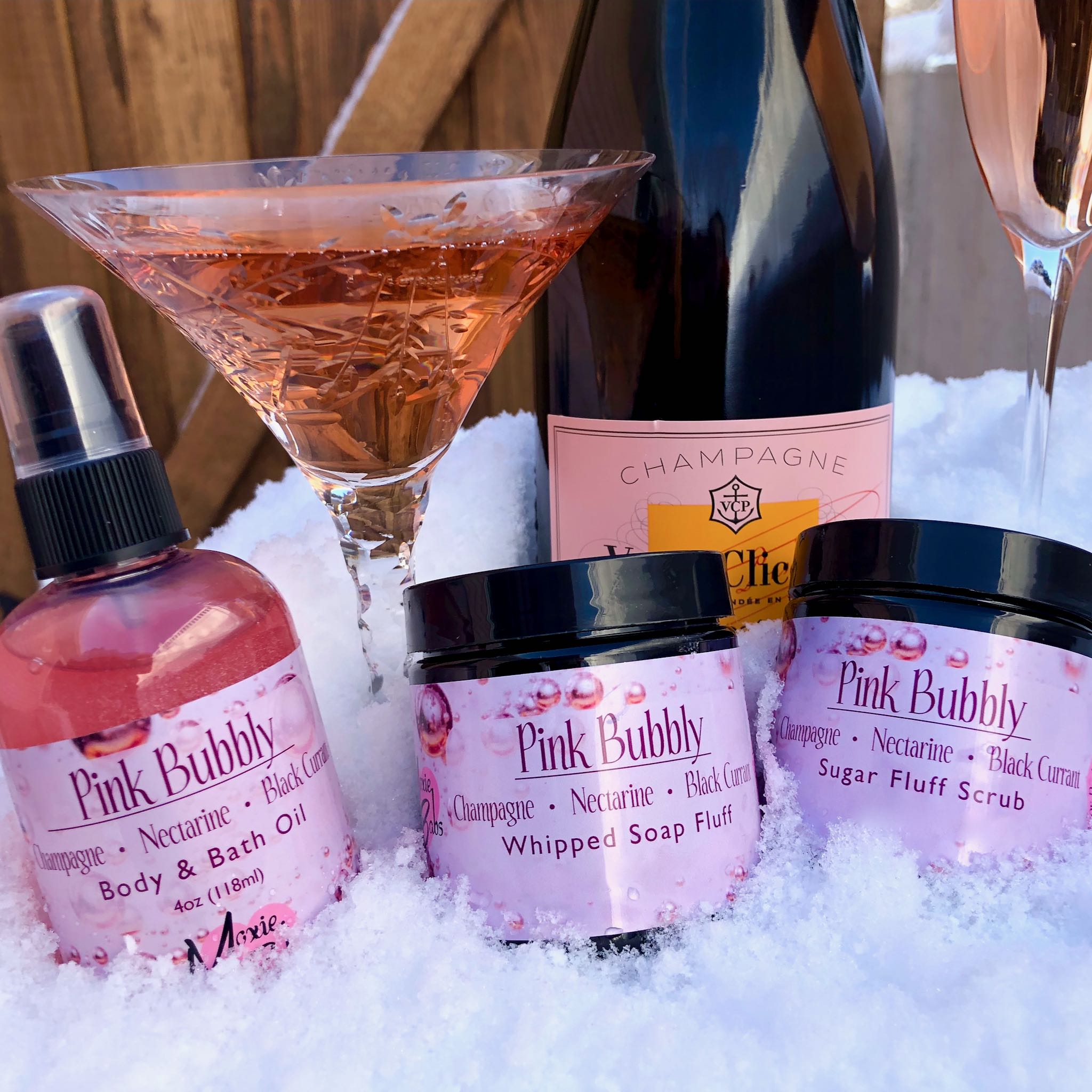 Pink Champagne – Moxie & Babs